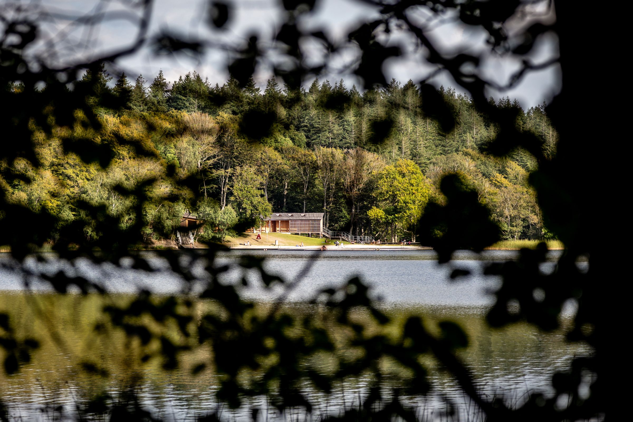 Eastern and Western Lake Bath – Eiwen's Architecture Portfolio